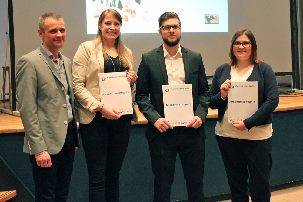 Mit viel Training zum Erfolg – 48 Absolventinnen und Absolventen des ...